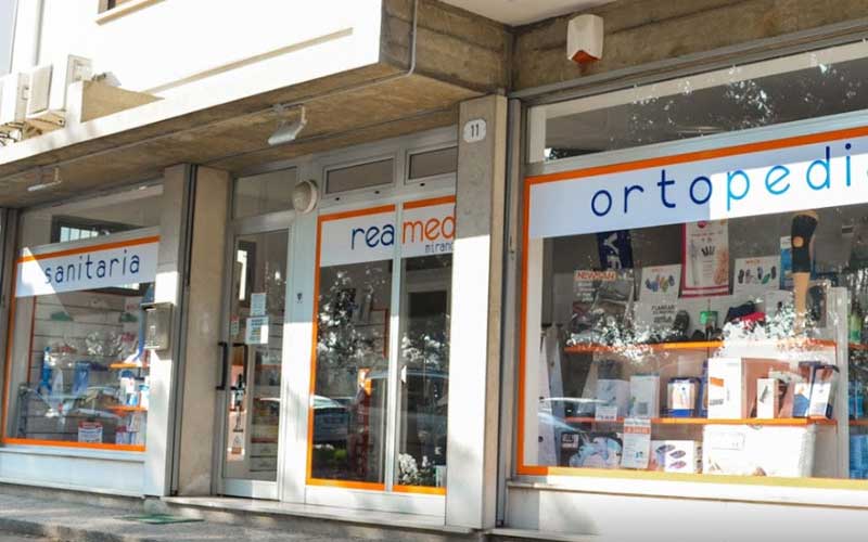 Reamed Treviso | Negozio Poltrone Relax, Letti Ortopedici, Scooter ...